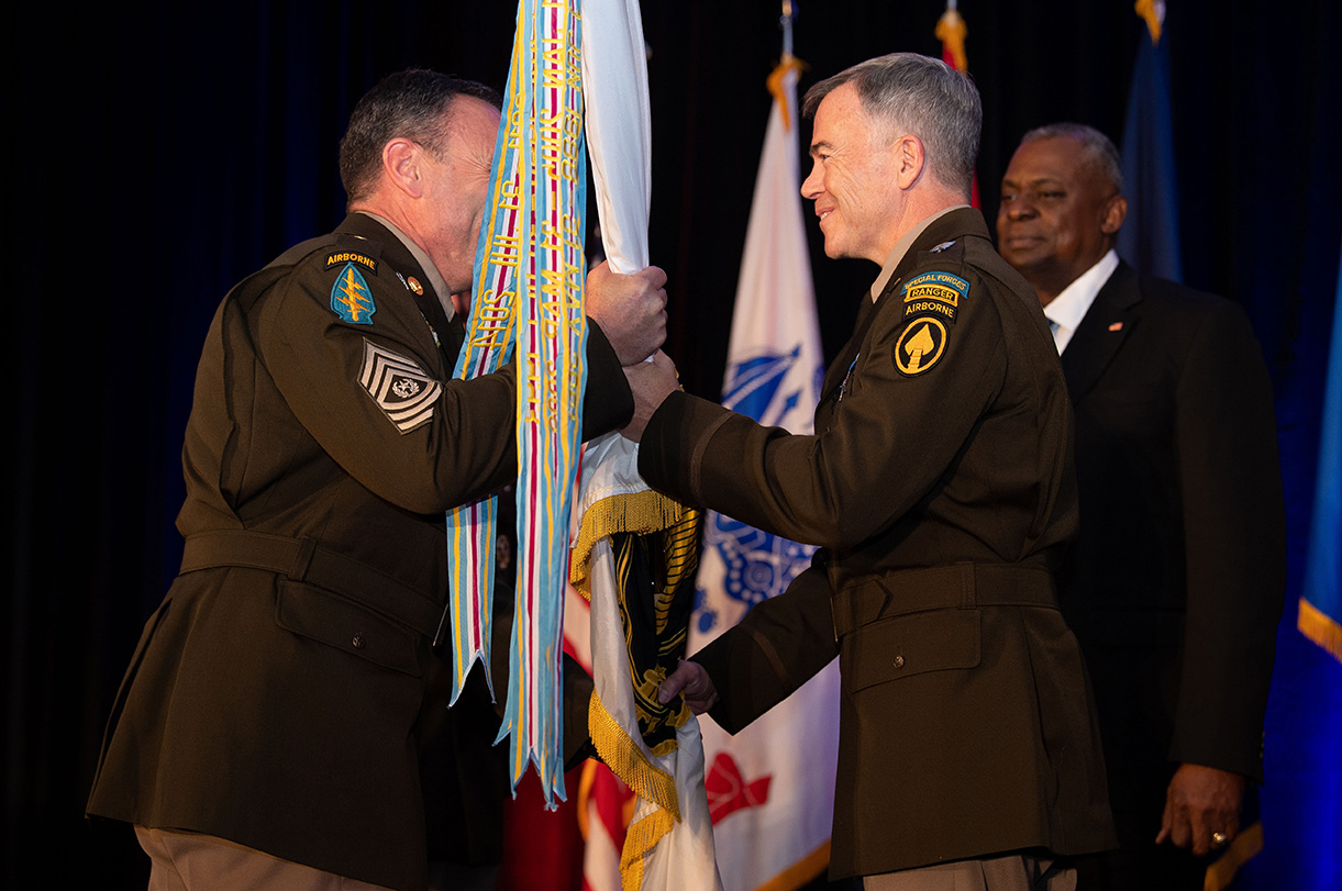 U.S. Special Operations Command Holds a Change of Command Ceremony U.S. Special Operations Command Holds a Change of Command Ceremony