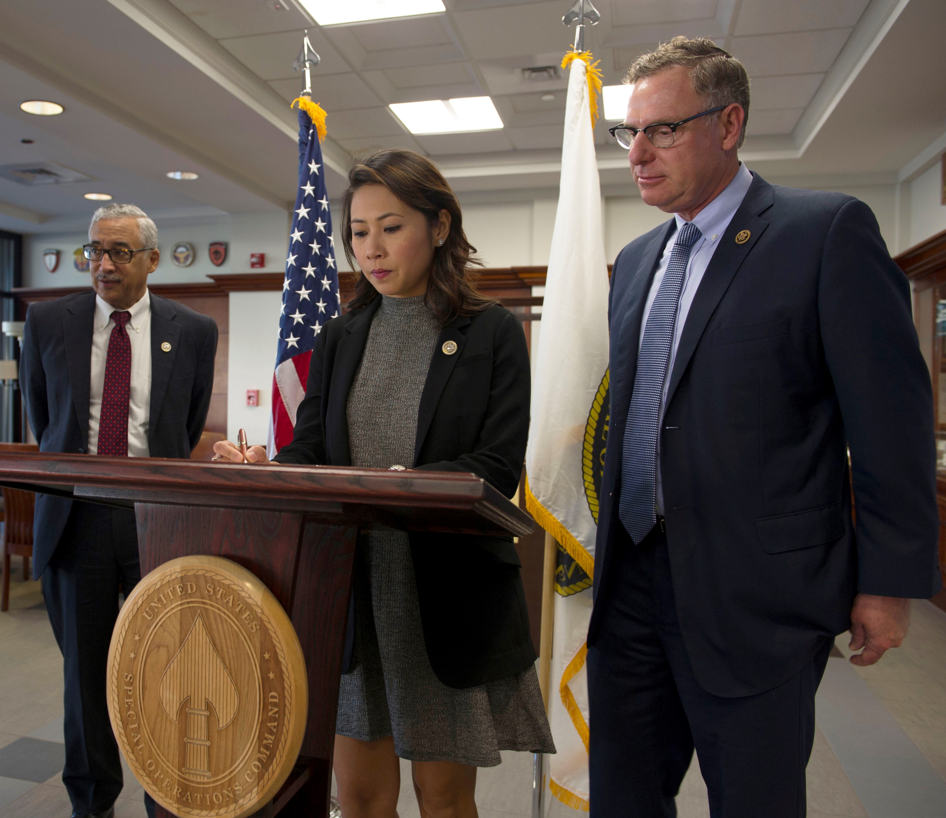 U.S. House members visit SOCOM